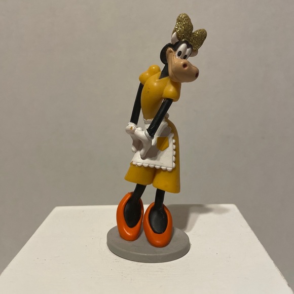 Disney | Toys | Disney Clarabelle Rare Cow Pvc Figure Figurine Cake ...